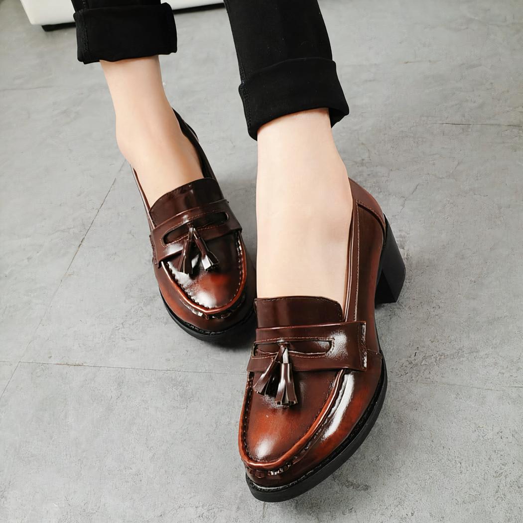 Mocassins en cuir à talon moyen pour femme • Mon Mocassin