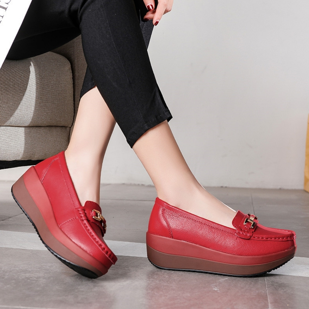Mocassins orthopédiques rouges à plateforme pour femme • Mon Mocassin